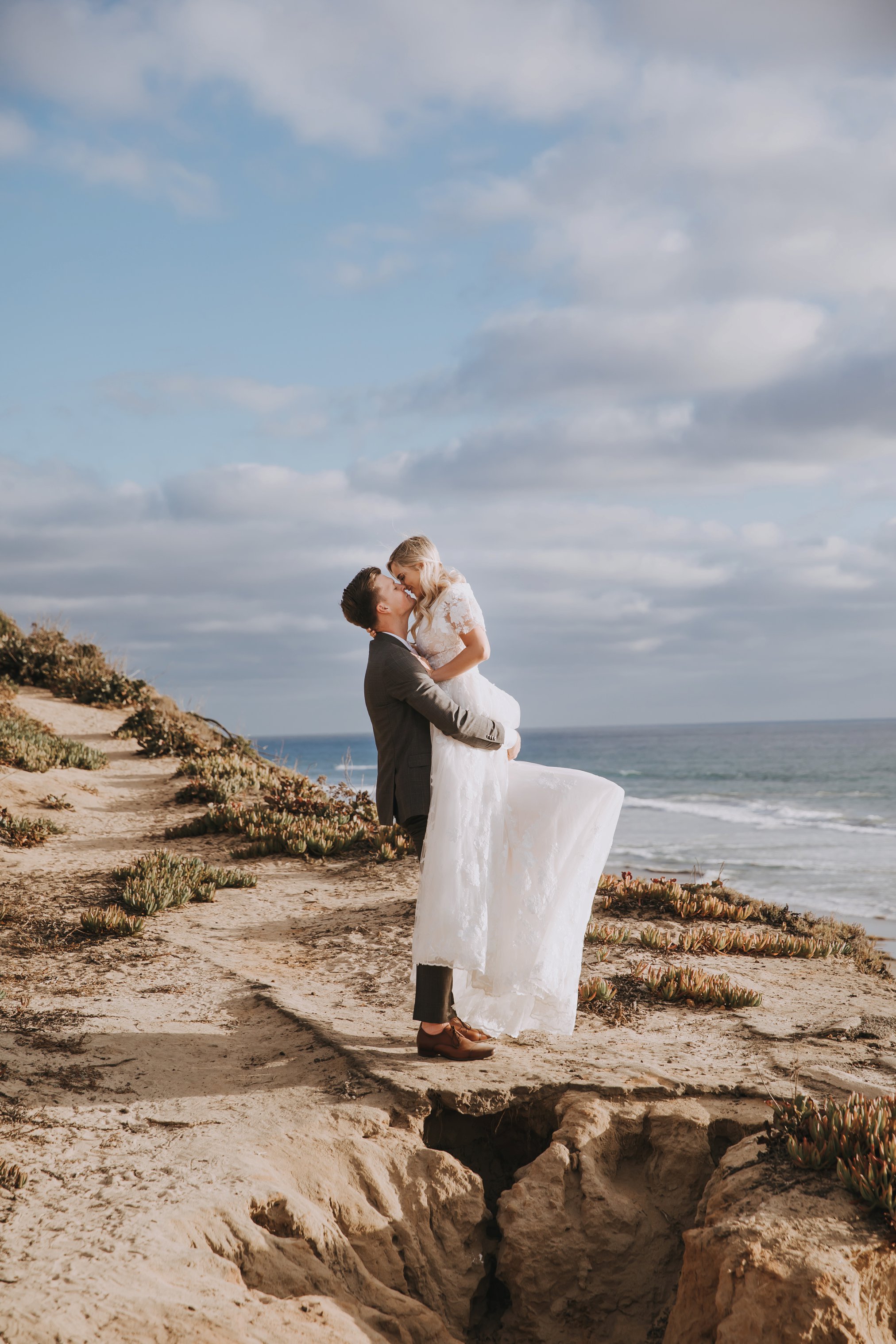 Rachel & Dallas, San Diego Temple Wedding & Beach Bridal Session ...